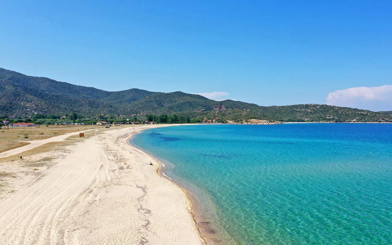 Iskustva i mišljenja turista, prednosti i nedostaci letovanja u mestu ...