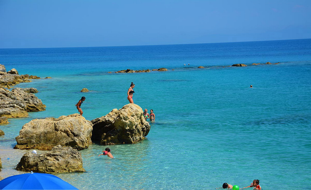 Agios Nikitas Lefkada: Iskustva, saveti, preporuke, cene - Grčka Info