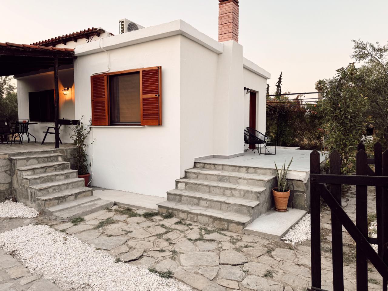 Villa Essential Escape II - Psakudija, Sitonija - Grčka Info